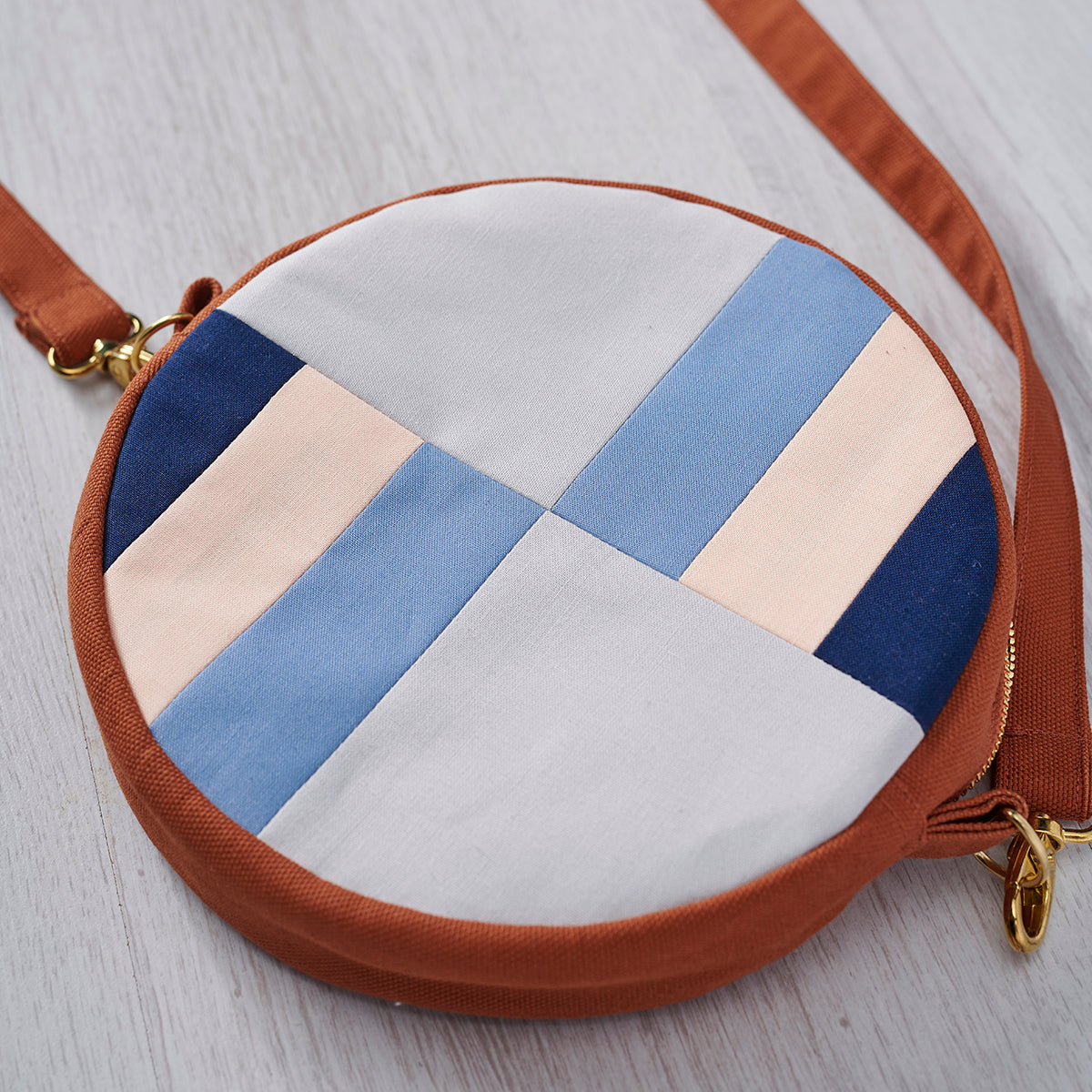 Dawn to Dusk Bag Sewing Pattern PDF – Gathered