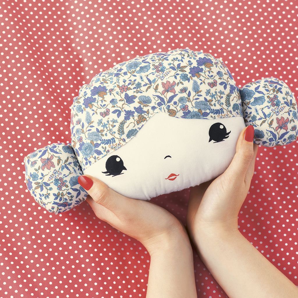 Doll Face Cushion Sewing Pattern PDF – Gathered