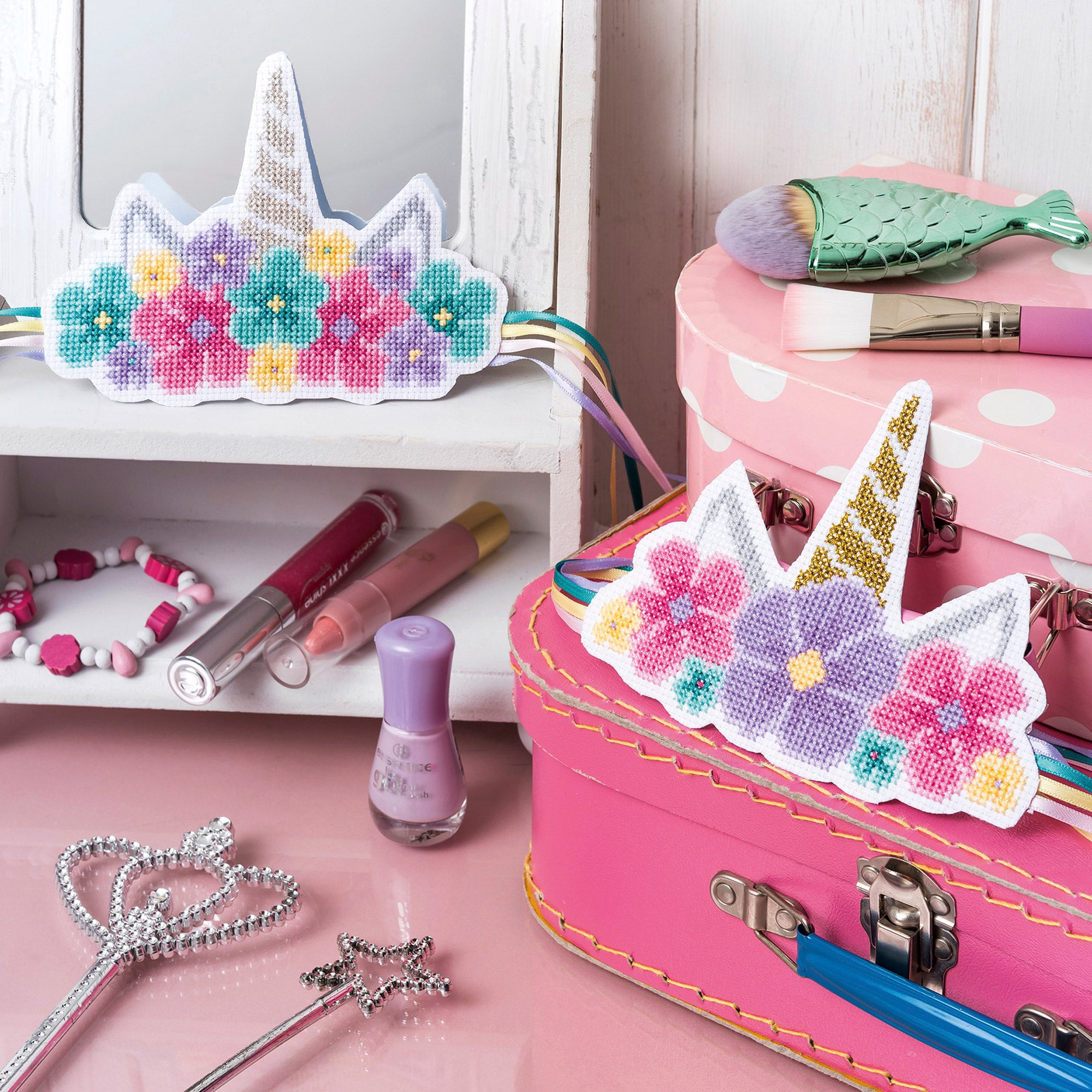 Unicorn Crowns Cross Stitch Pattern PDF – Gathered
